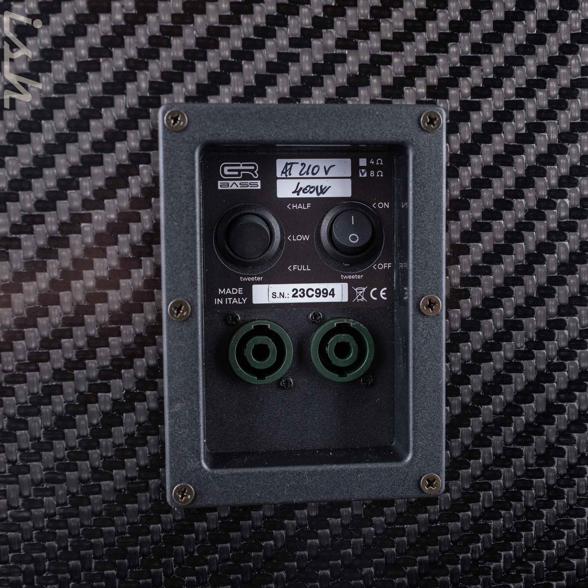 GR Audio AT210V Passive Bass Cabinet Carbon Fiber 400W 2x10" 8 Ohm – Ish Guitars