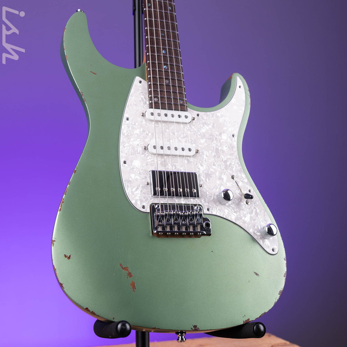 Mayones Aquila V24 Aged Metallic Emerald Green – Ish Guitars