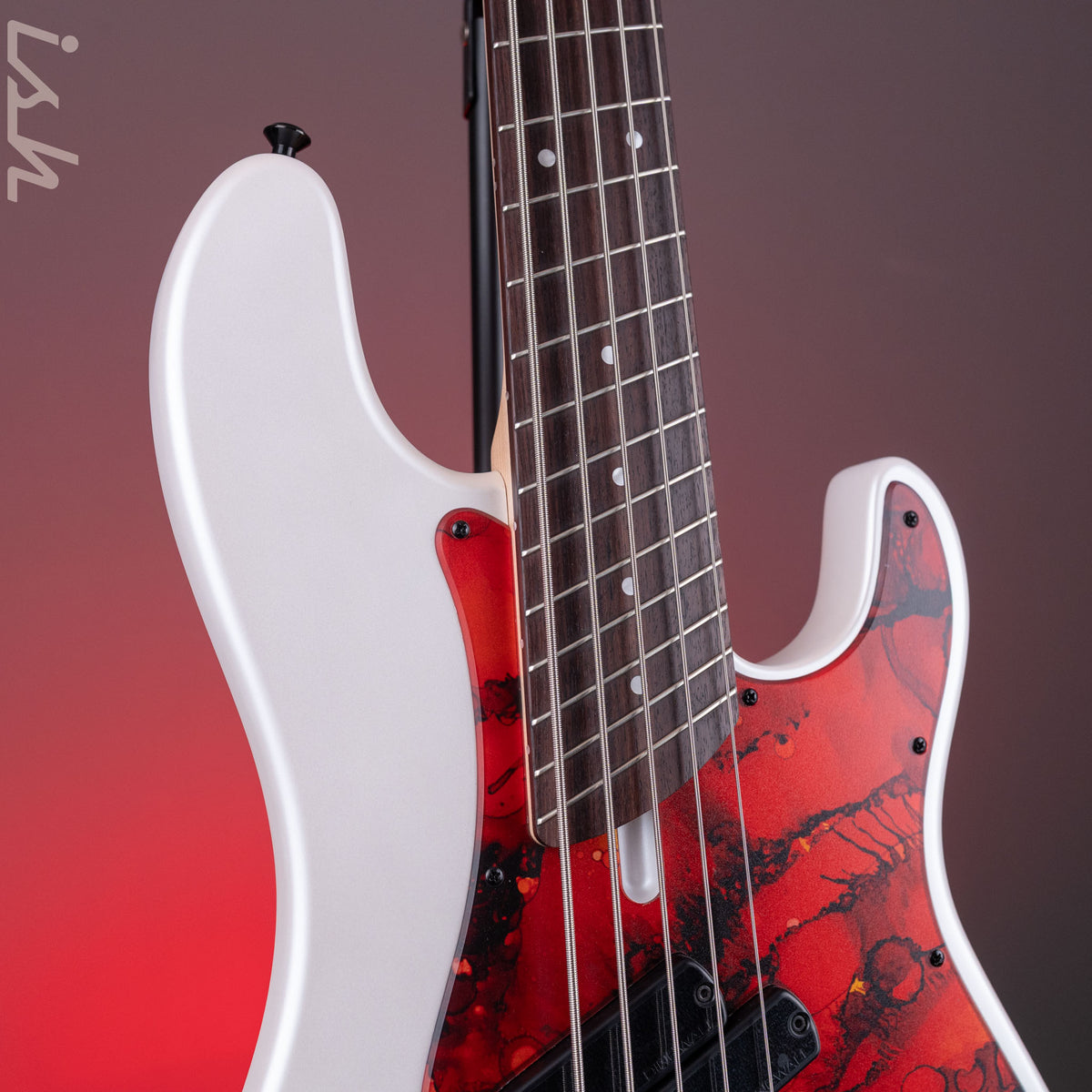 Dingwall SP1 5-String Bass Matte Ducati Pearl White – Ish Guitars