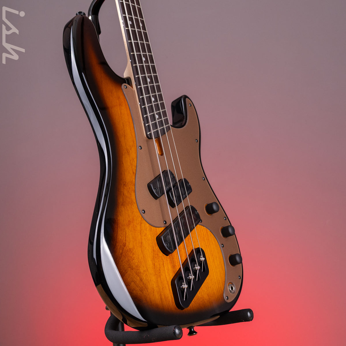 Dingwall SP1 4-String Bass Gloss Vintageburst – Ish Guitars