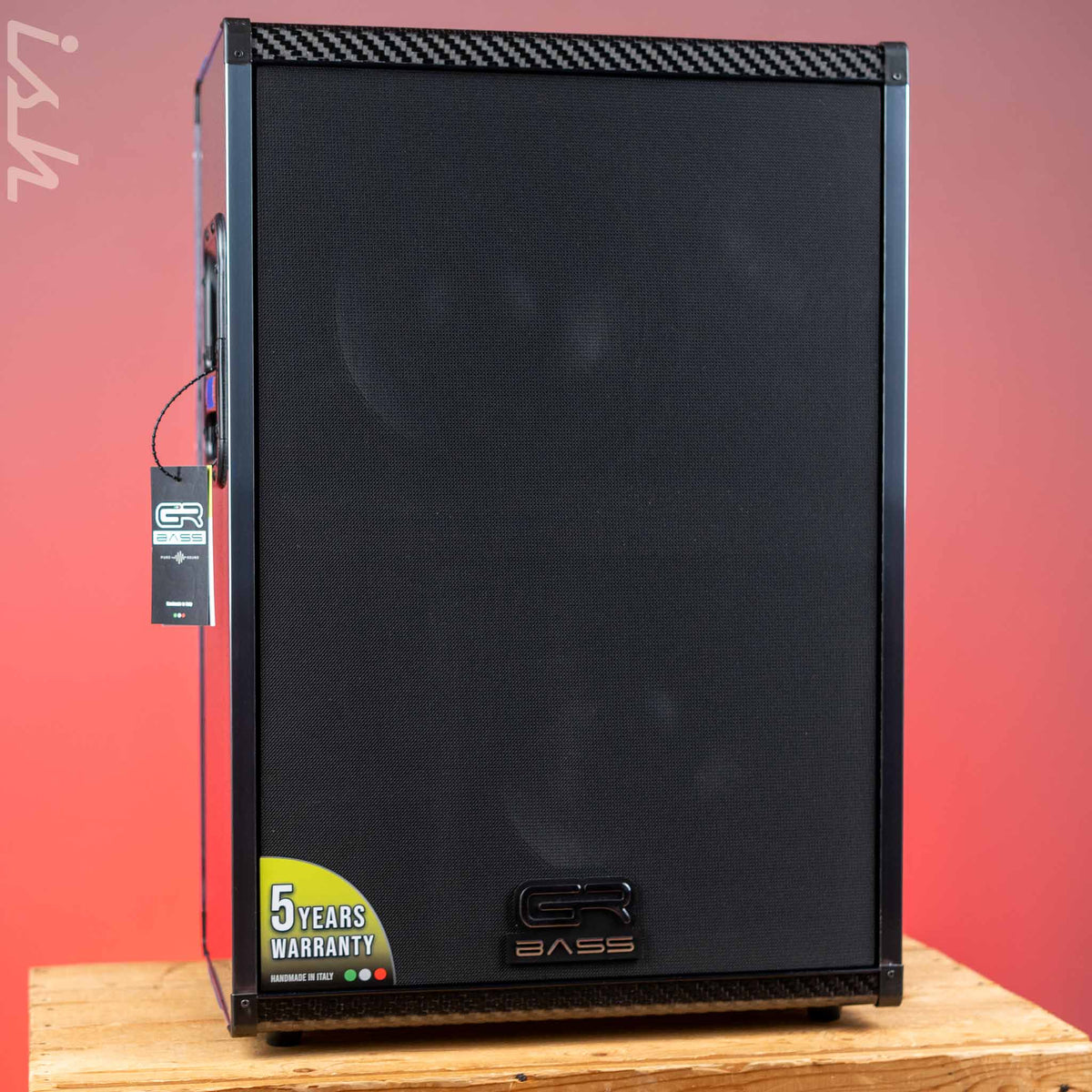 GR Bass AT 212+ 900W 4 Ohm Bass Cabinet Black Carbon Fiber – Ish Guitars