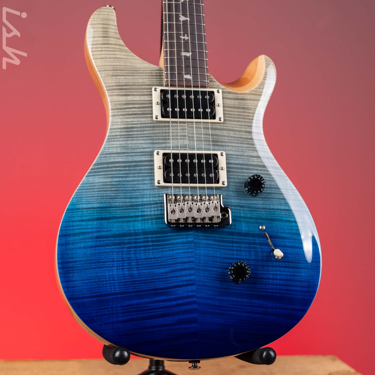 PRS SE Custom 24 Electric Guitar Blue Fade – Ish Guitars