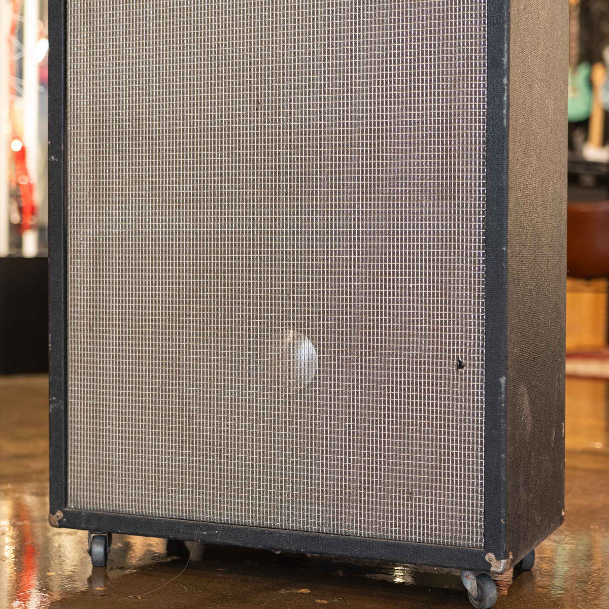 Sunn 2000s Bass Amp Head & Sunn Bass Cabinet – Ish Guitars