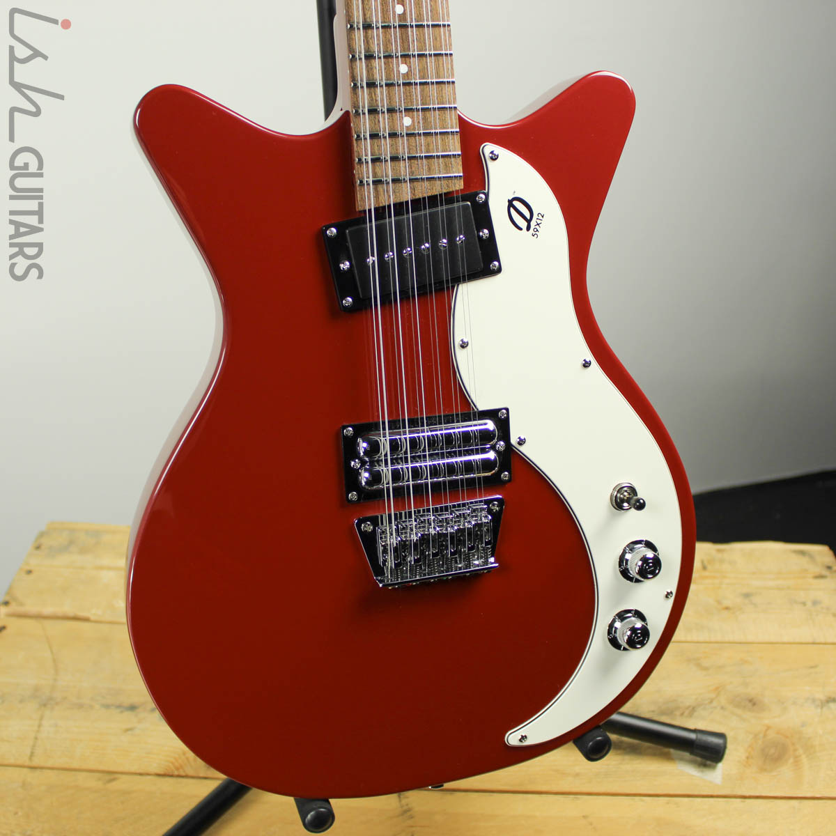 Danelectro ‘59X12 Dark Red 12 String – Ish Guitars