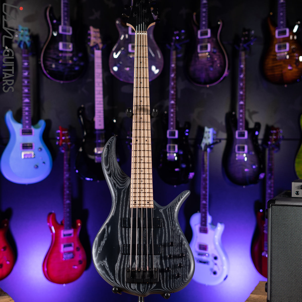 F Bass BN5 5-String Bass Black and White Ceruse – Ish Guitars