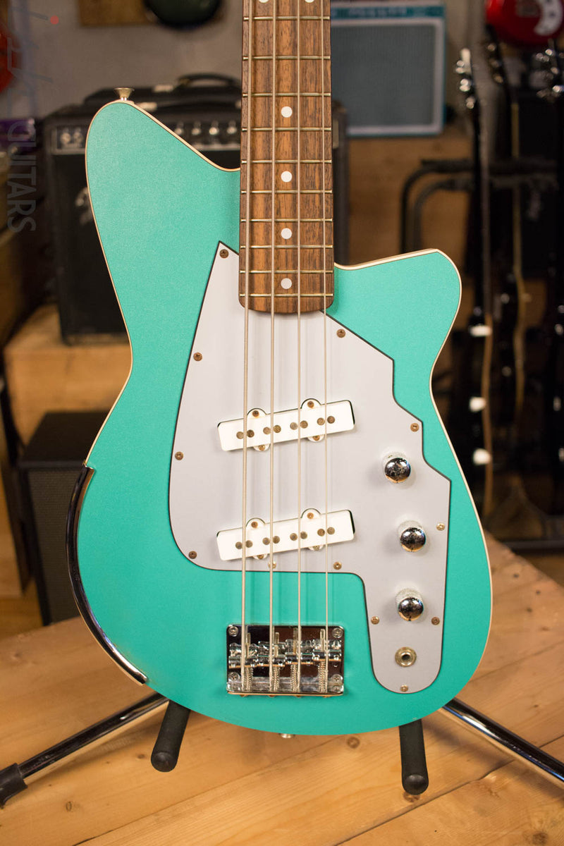 USA Reverend RumbleFish Turquoise 4 String Bass RARE – Ish Guitars