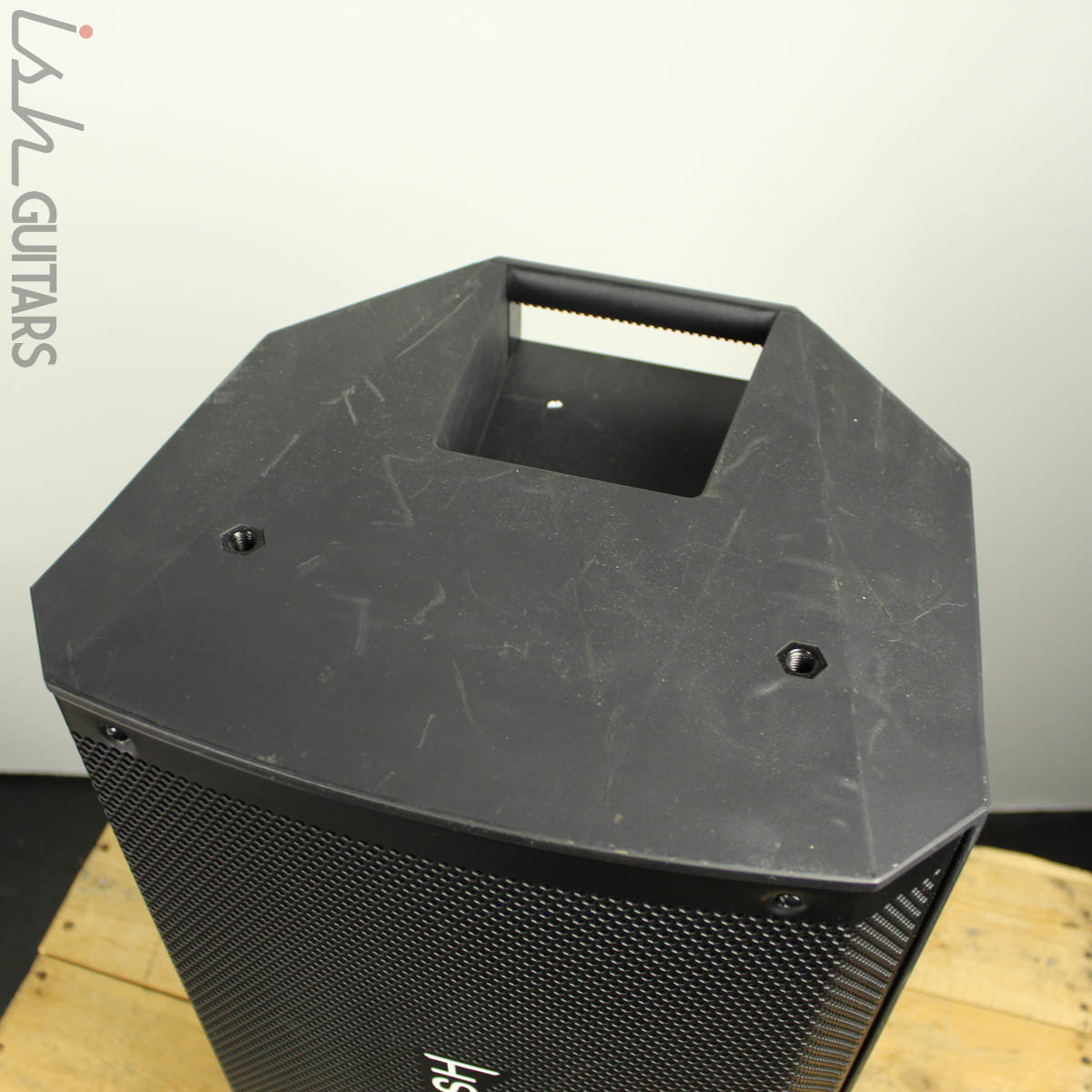 Headrush FRFR-112 Powered 1x12 Cabinet – Ish Guitars